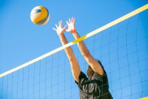 Bloqueo en el voleibol y los diversos sistemas| COMPETIZE