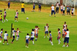 Fútbol tenis ¿Qué es? Historia, reglas, cancha | COMPETIZE
